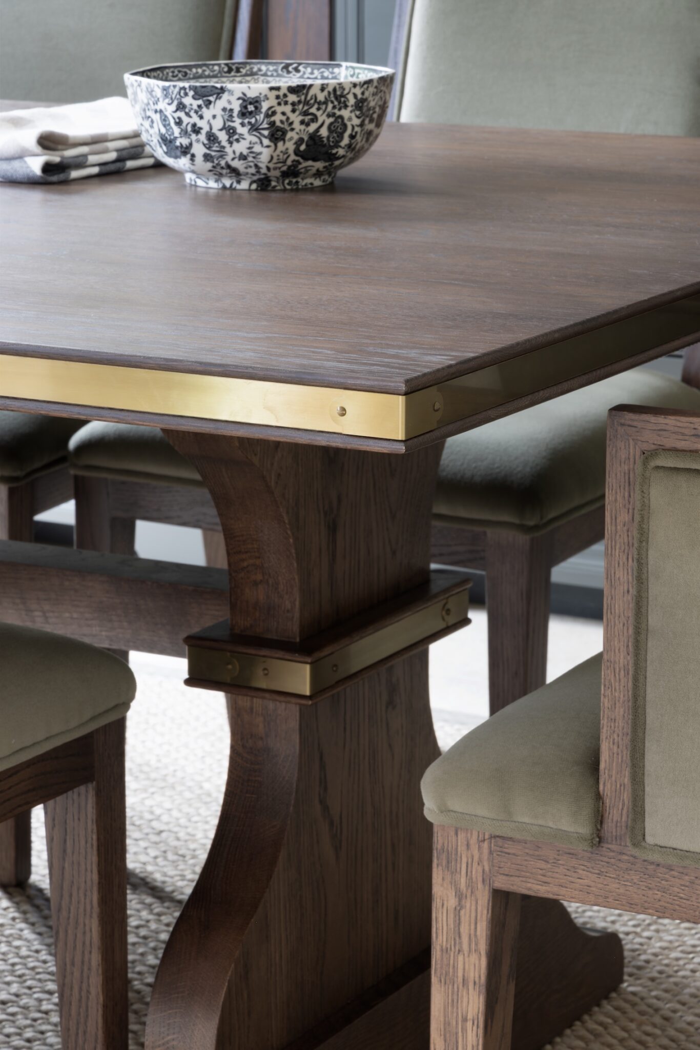 Liberty Dining Table - Humphrey Munson