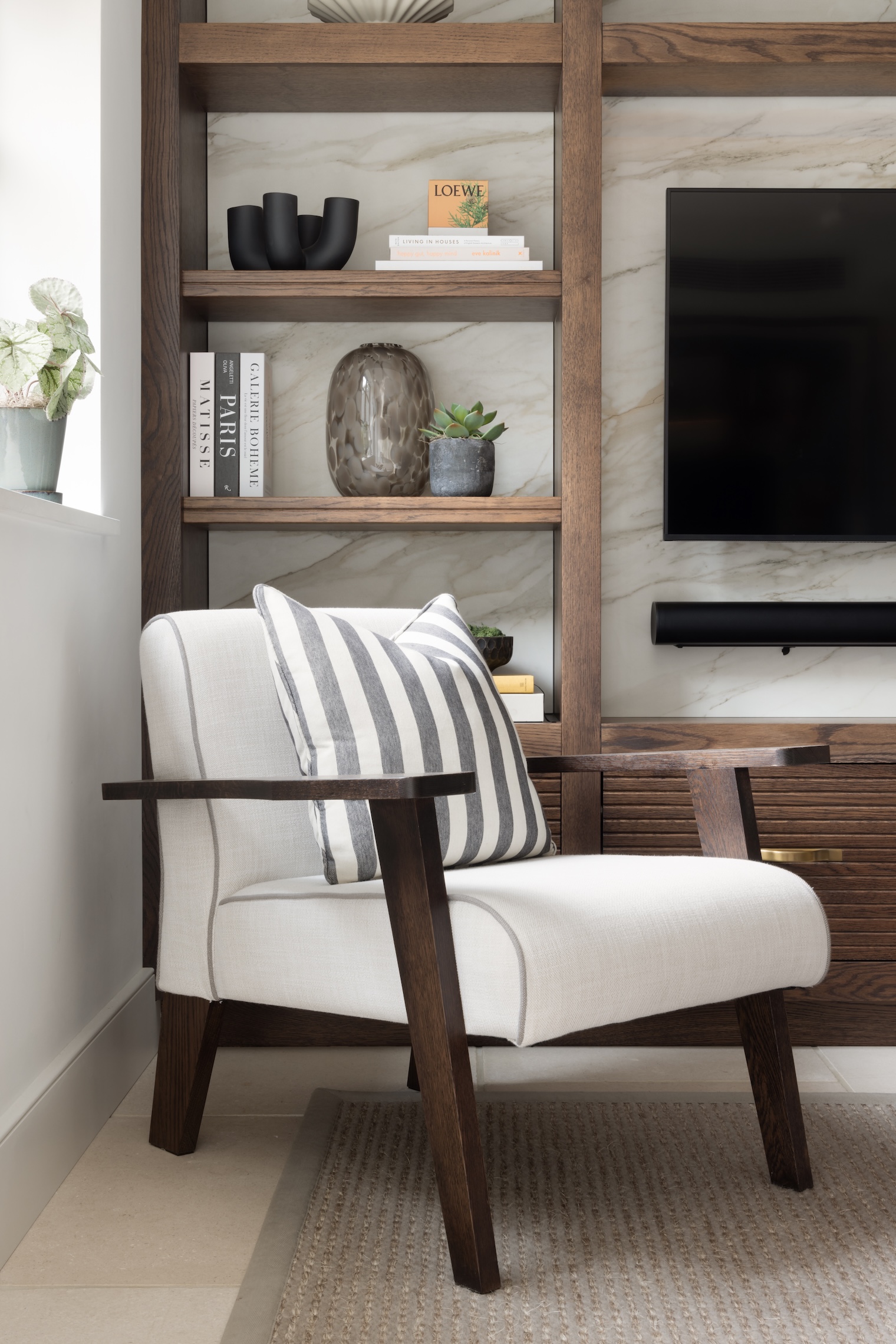 Chelsea Chair - Humphrey Munson